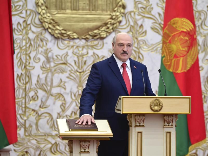 Staatschef Lukaschenko zum sechsten Mal ins Amt eingeführt